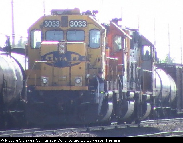 BNSF 3033